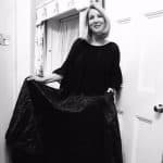 The Girl Who Curtsied Twice - Robin Meloy Goldsby